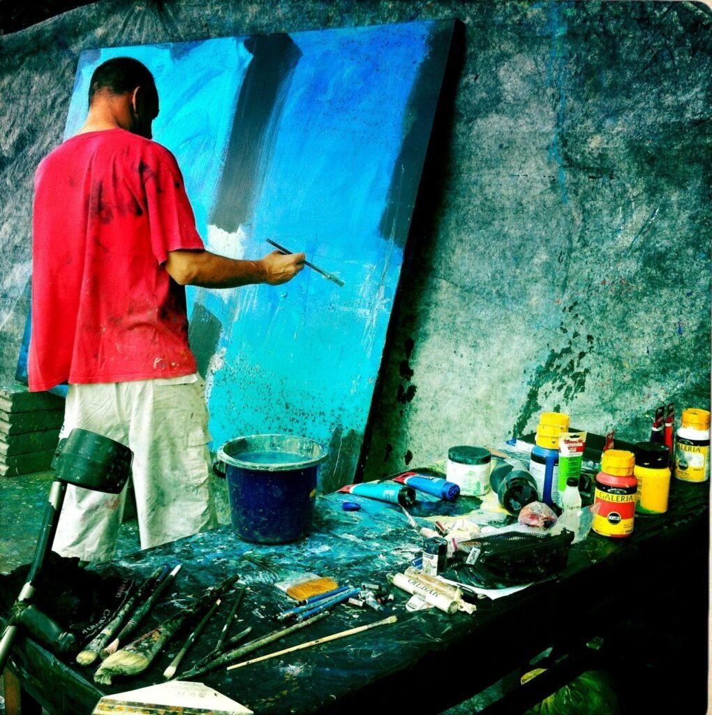 Renowned sports artist Gregory Burns partners with LUX* South Ari Atoll ...