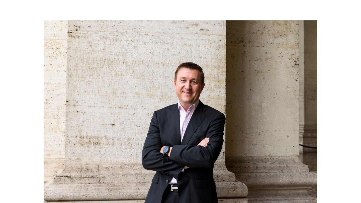 Giles Selves appointed as senior vice president of Luxury Hotels for ...