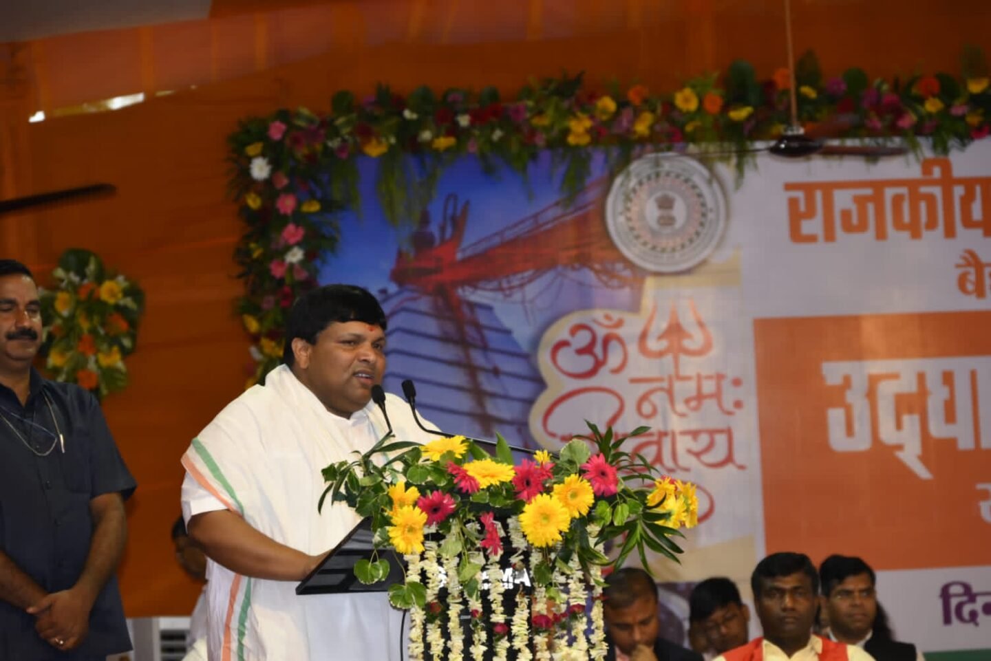 The famous Shravani Mela was inaugurated by Badal Patralekh in Deoghar - Travel Turtle