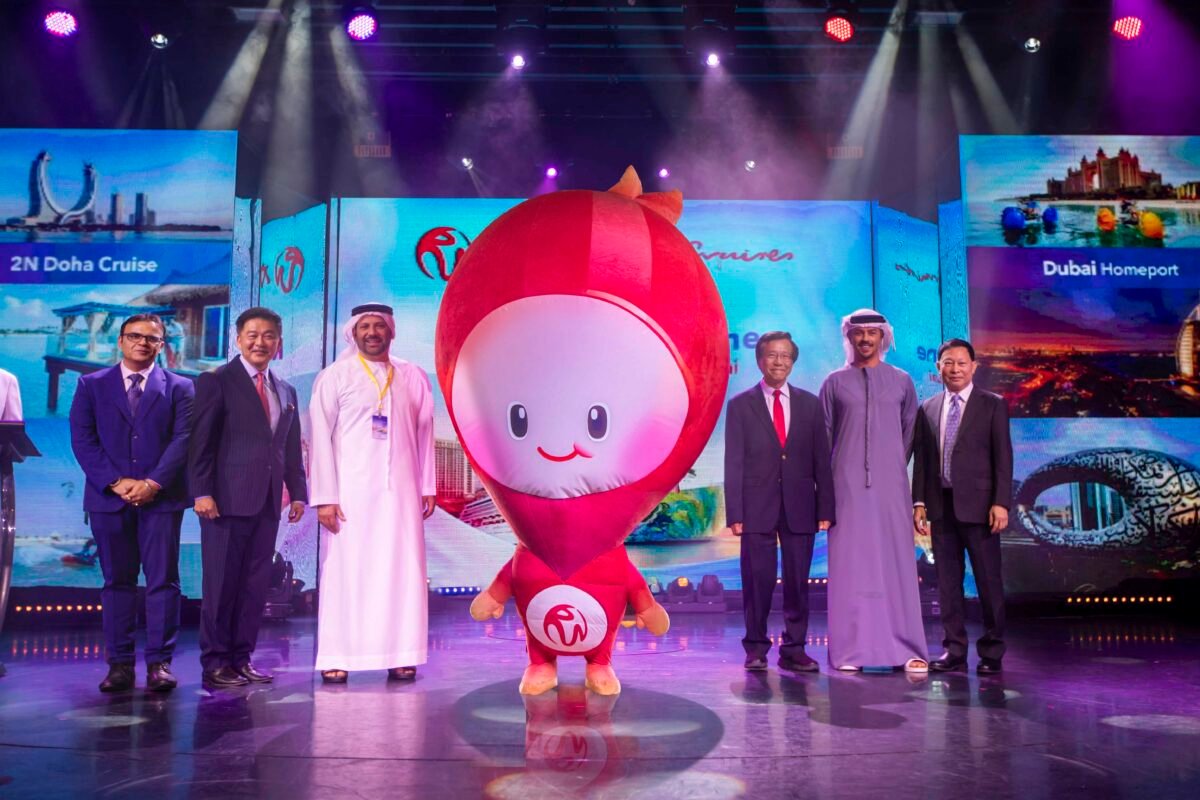 Resorts World Cruises celebrates Maiden Sailing from Dubai - Travel Turtle